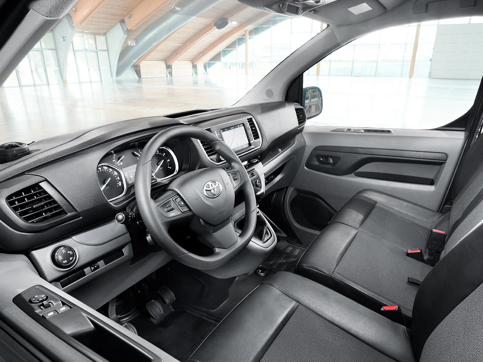 Toyota PROACE Van - Přehled a vlastnosti